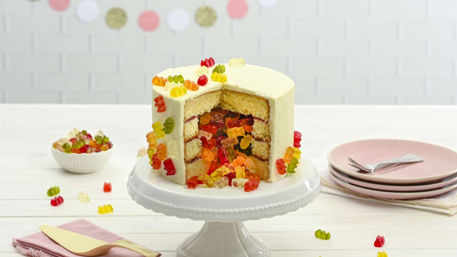 HARIBO Goldbears Pinata cake